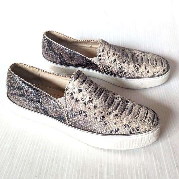 Stuart Weitzman | Shoes | Stuart Weitzman Womens Croc Snakeskin ...